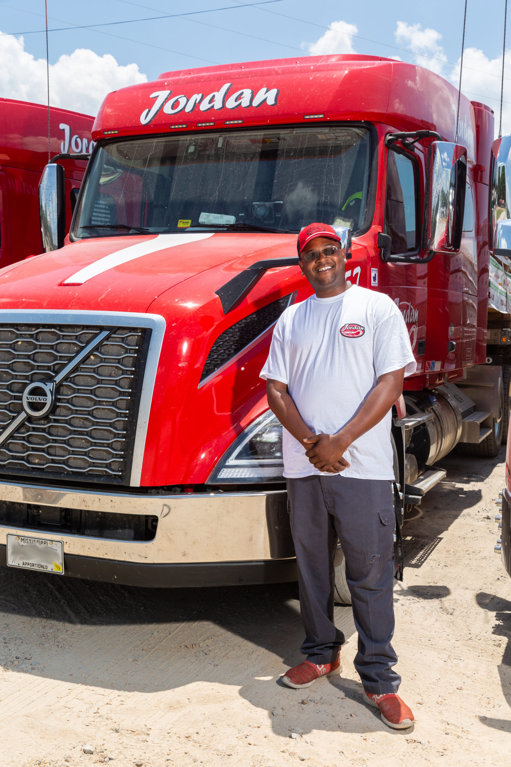 Driver Jobs - Great Industry pay for CDL-A Flatbed Drivers | Jordan ...